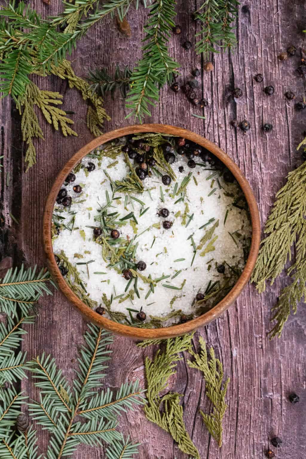 Last Minute Herbal Gift Idea: Evergreen Bath Salts! - The Homestead ...
