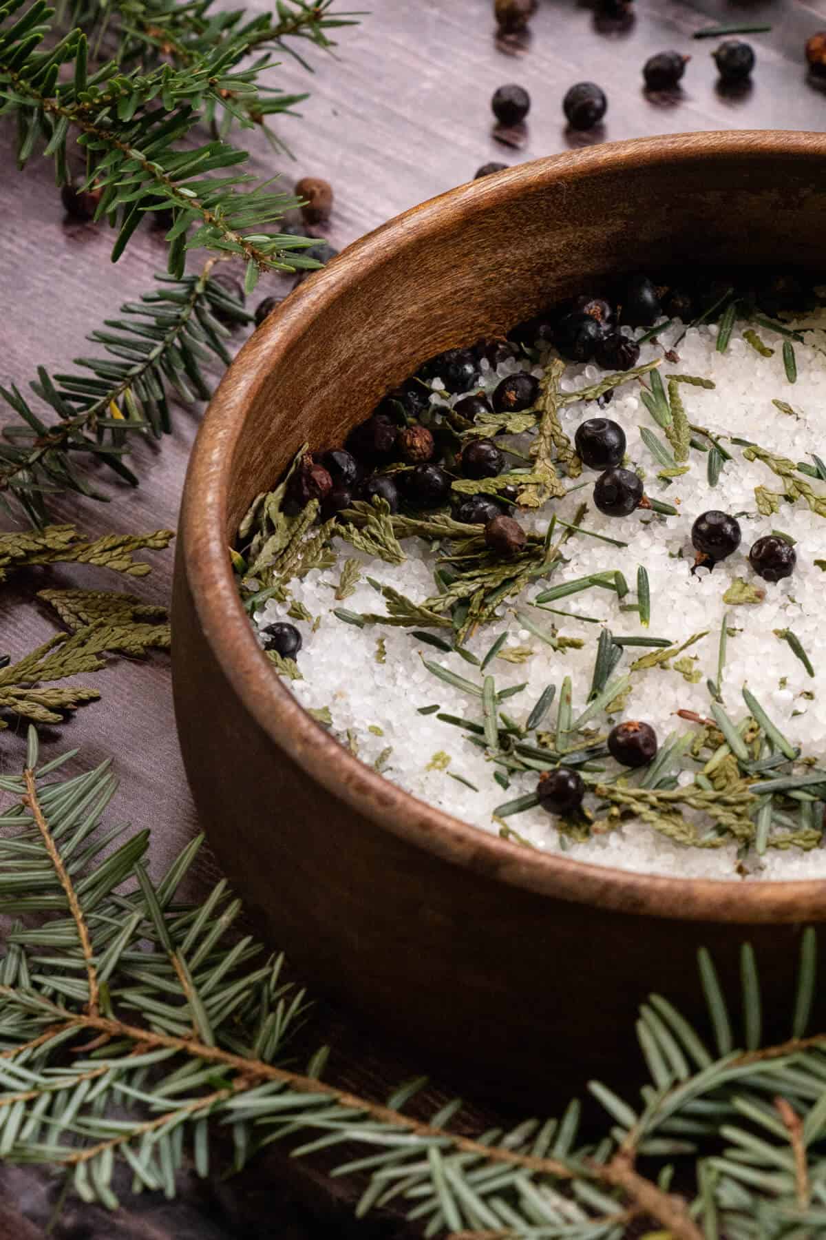 Last Minute Herbal Gift Idea: Evergreen Bath Salts! - The Homestead ...
