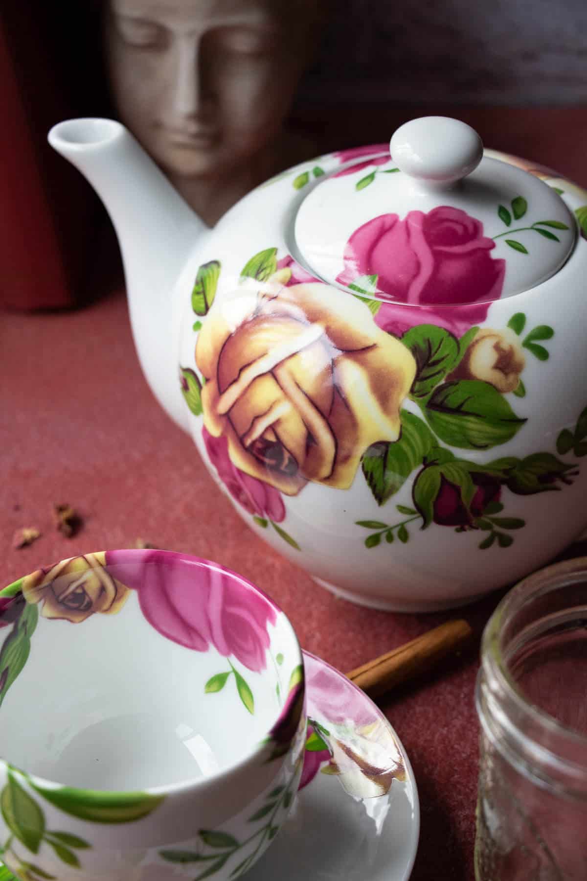 Aphrodisiac Herbal Tea Recipe with Saffron and Damiana - The Homestead ...