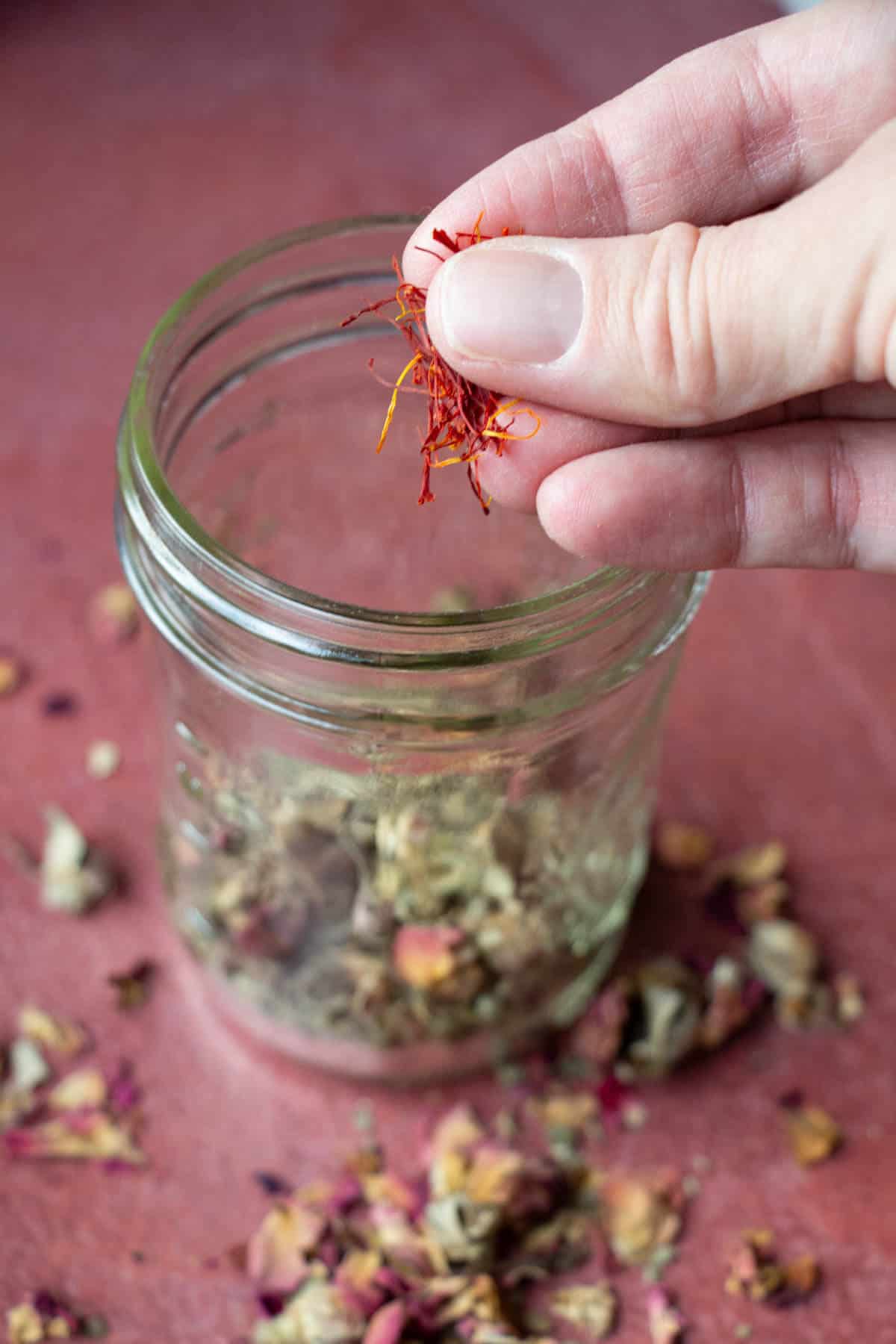 Aphrodisiac Herbal Tea Recipe with Saffron and Damiana - The Homestead ...