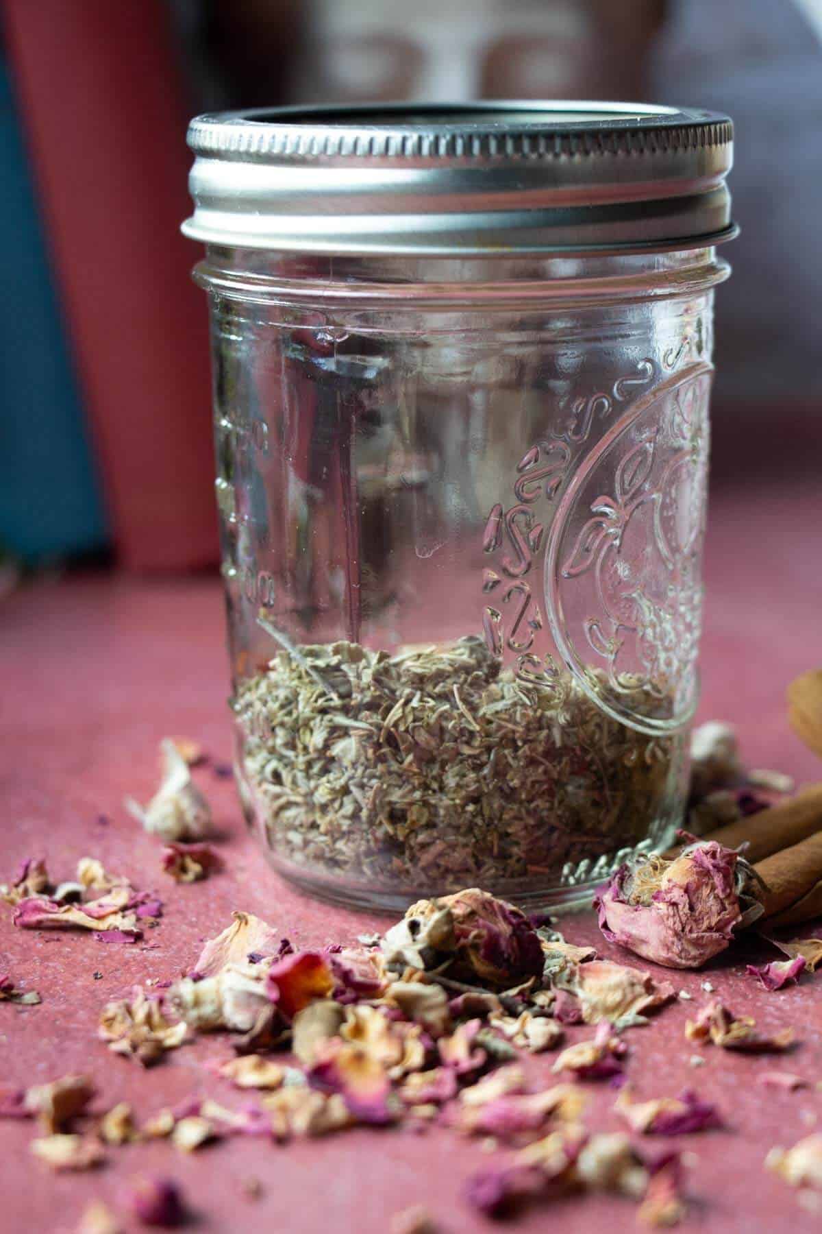 Aphrodisiac Herbal Tea Recipe with Saffron and Damiana - The Homestead ...