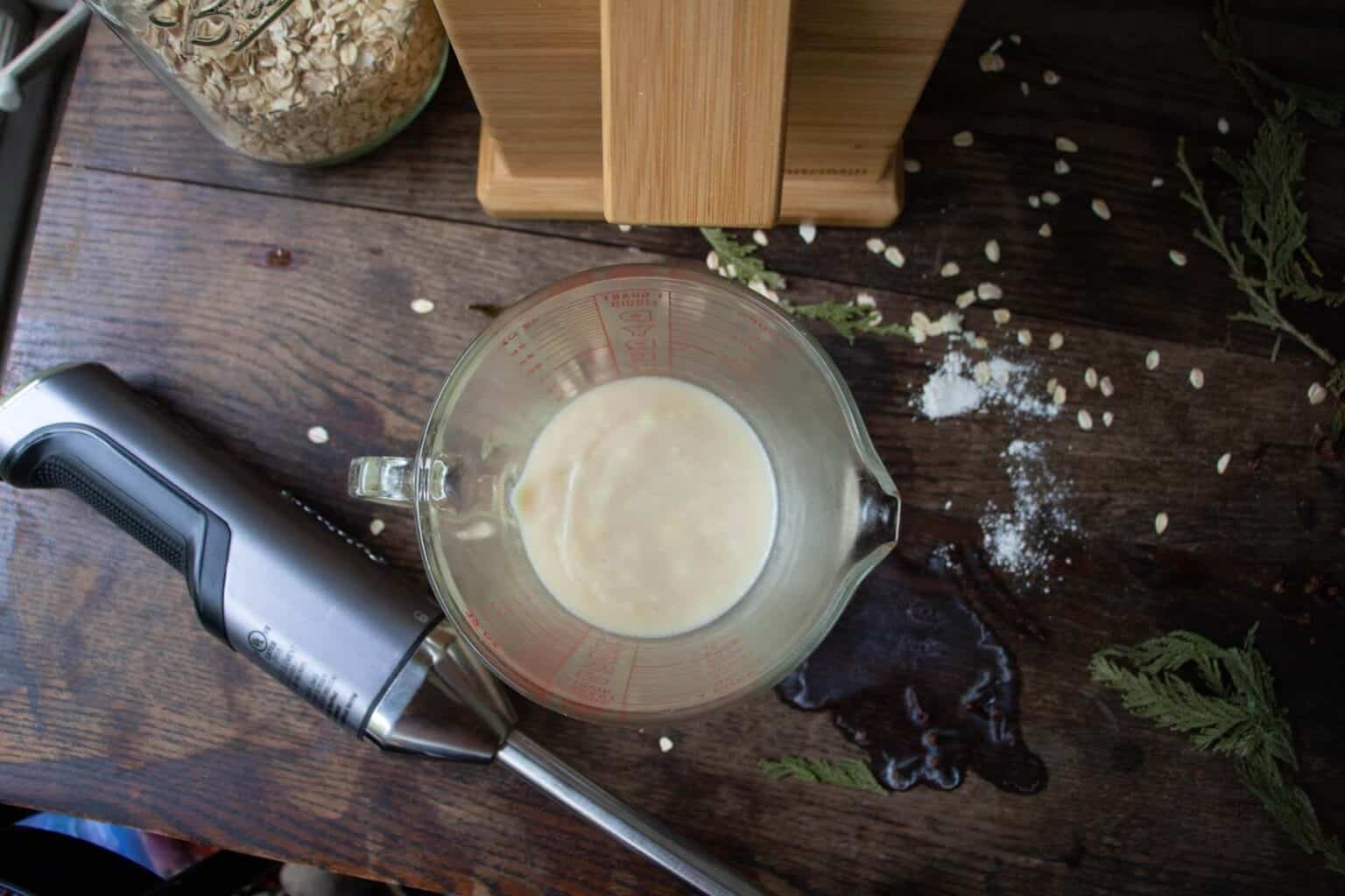 Homemade Oatmeal Lotion Recipe for Dry Skin Relief - The Homestead ...