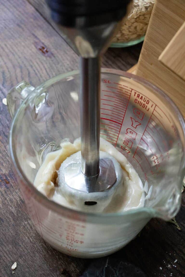 Homemade Oatmeal Lotion Recipe for Dry Skin Relief - The Homestead ...
